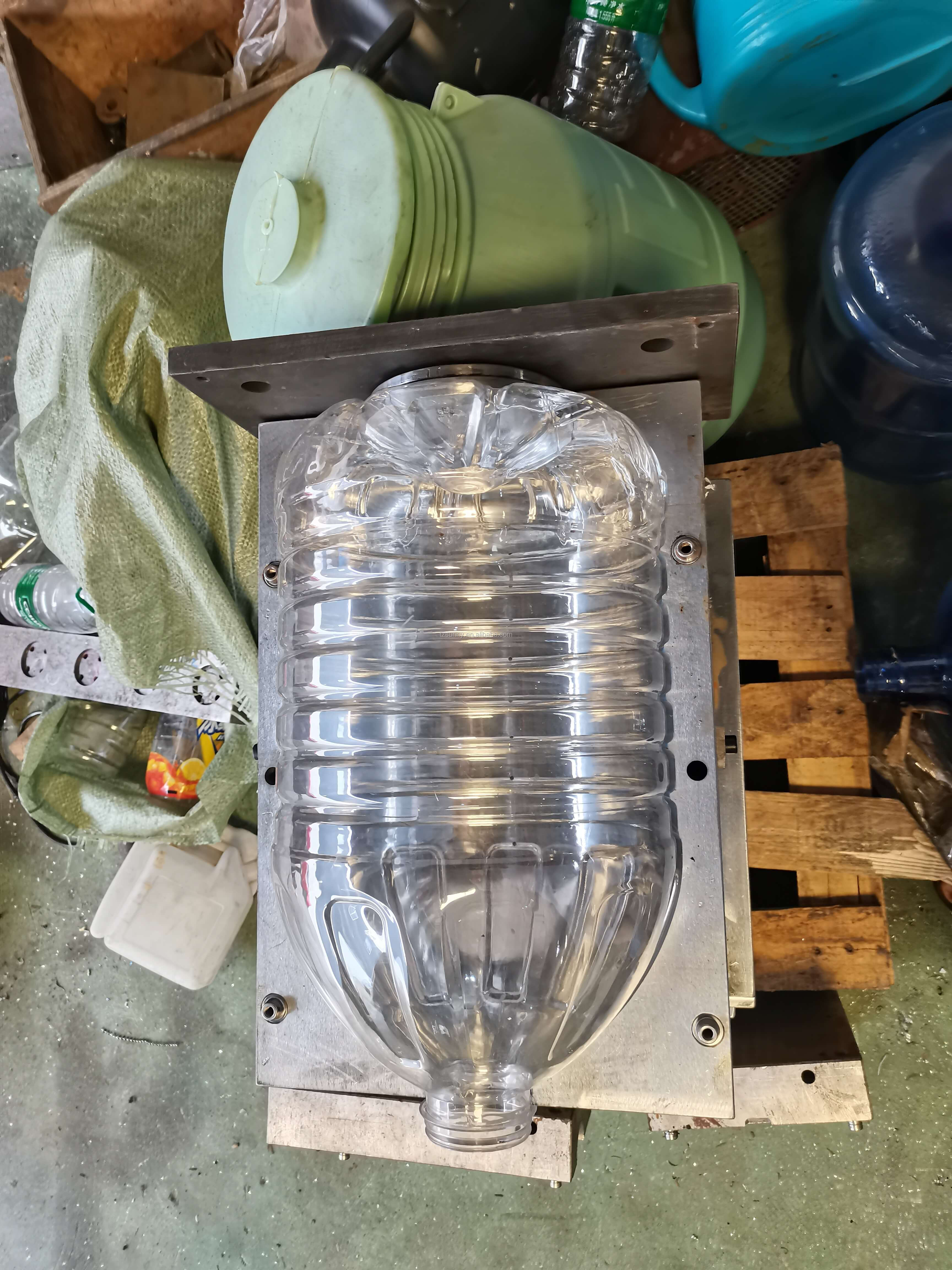 Extrusion Bottle Plastic Container Moulding 5l 10l 20l 25l 30l 60l 120l Extrusion Blowing Die ...