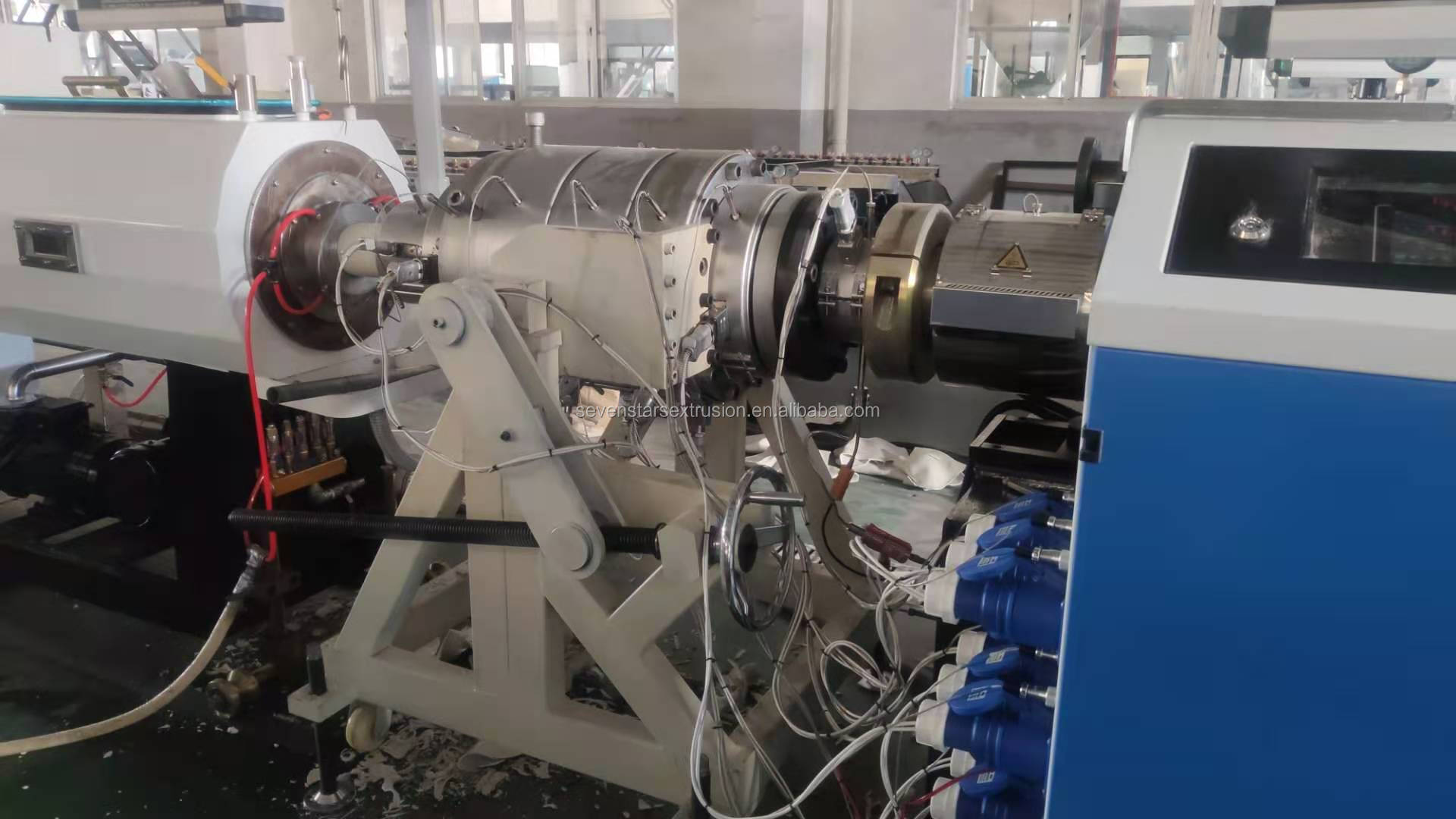 플라스틱 Pvc Upvc Cpvc 파이프 제조 제조 압출기 기계 의 고품질 플라스틱 Pvc Upvc Cpvc 파이프 제조 제조 압출기 기계