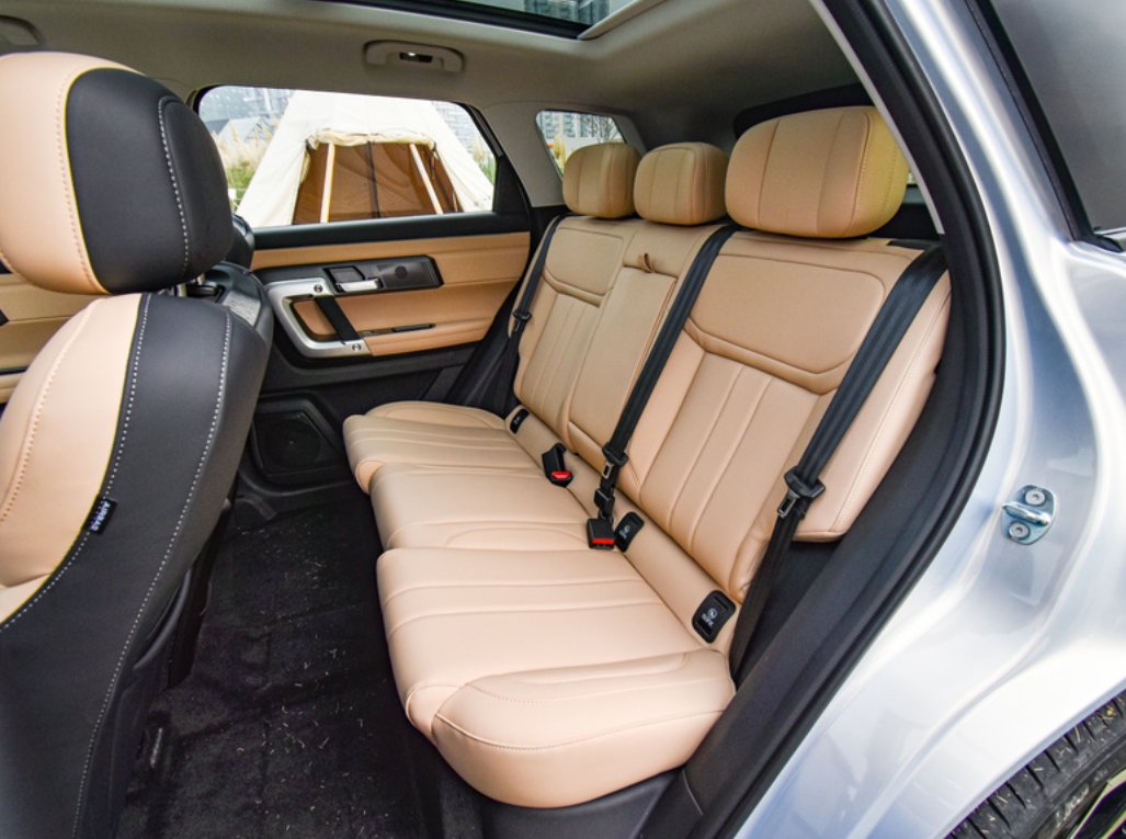 Chery สำรวจ 06 Suv: ข้อมูลจำเพาะและคุณสมบัติของรุ่น 2wd และ 4wd พร้อมเครื่องยนต์ 1.6t และ 197hp ...