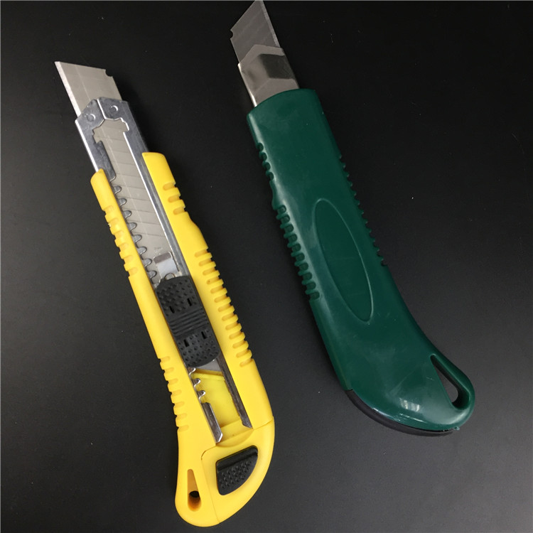 Retracting Box Cutter Knife 18mm Plastic Knife Cutter, High Quality ...