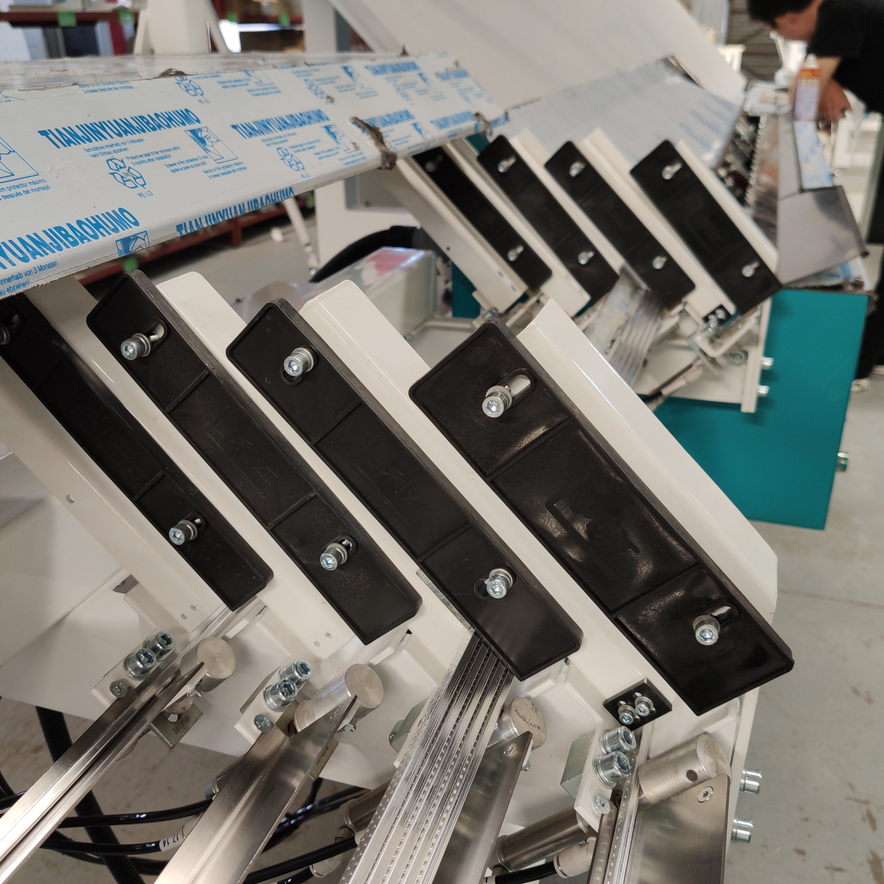 Automatic Profile Aluminum Spacer Bar Machine, High Quality Automatic ...