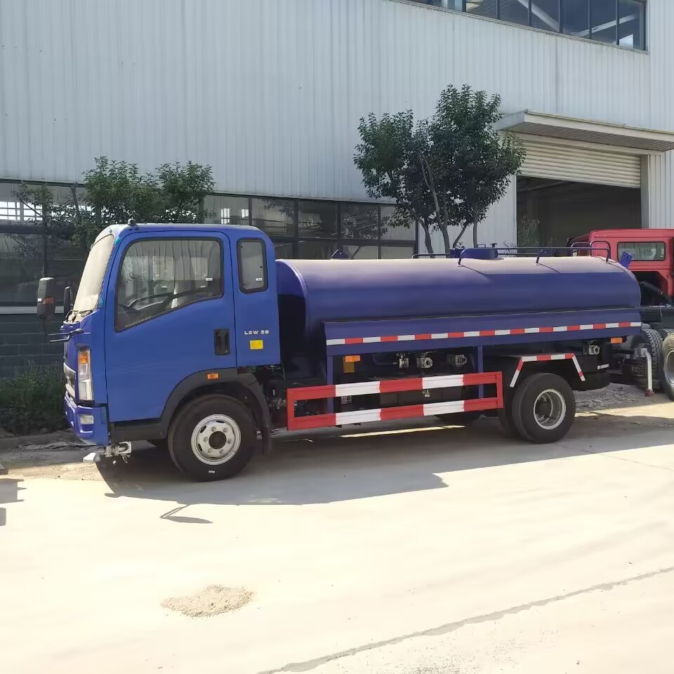 Mini Water Tanker Truck With New Liquid Diesel Petrol Oil Fuel At Best ...