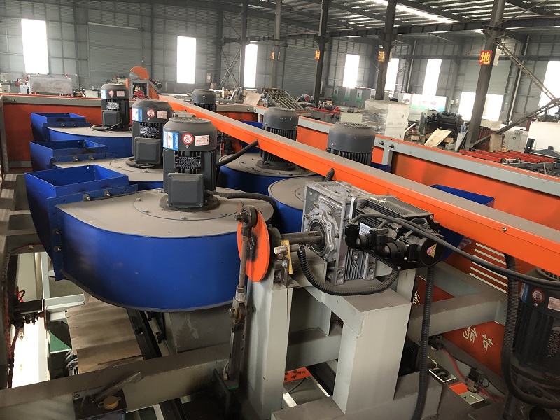 4x4 Feet Two Station Auto Veneer Stacking Machine For Plywood Veneer ...