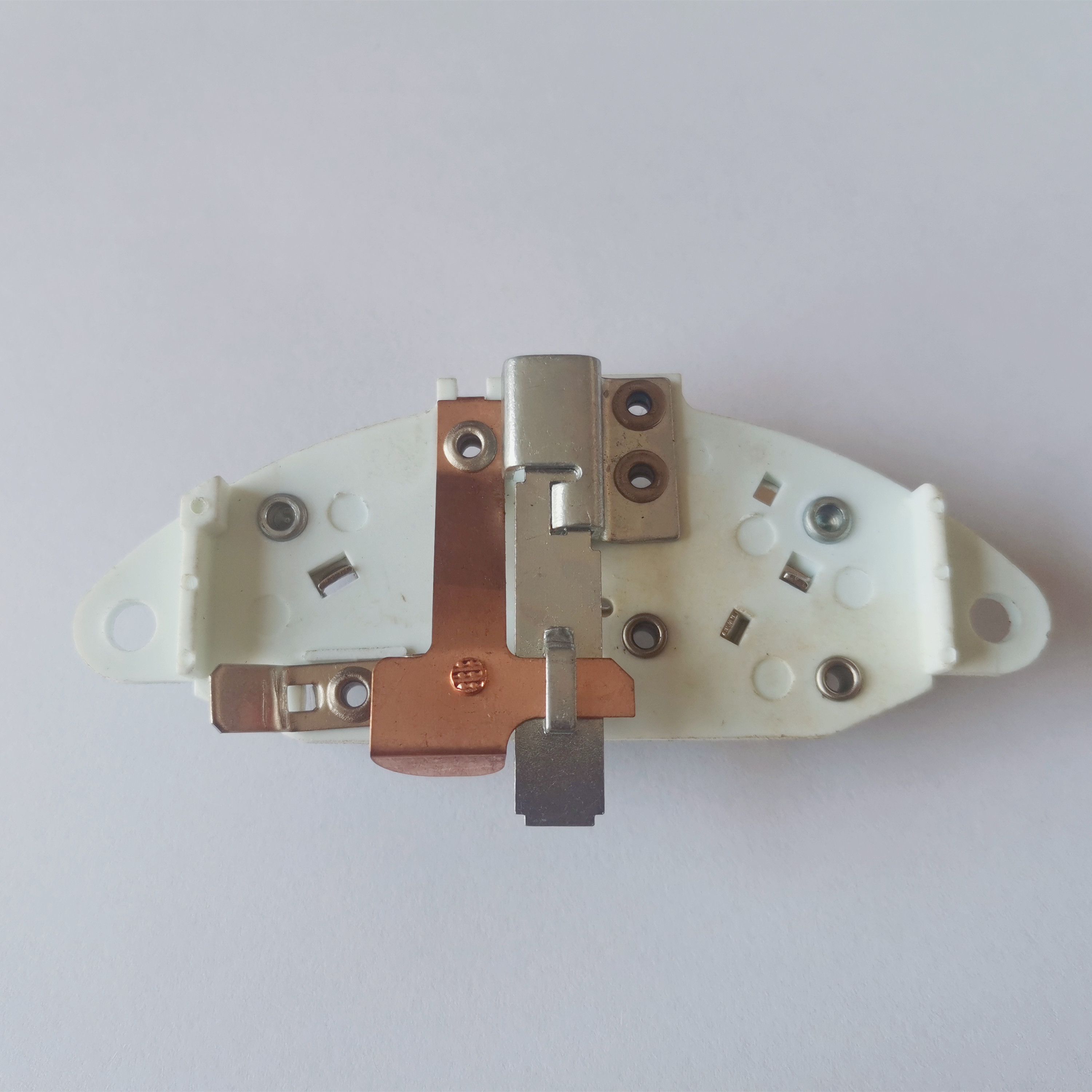 L18.8-202s พลาสติกเชื่อมต่อสวิตช์แบบแรงเหวี่ยง คุณภาพสูง L18.8-202s ...