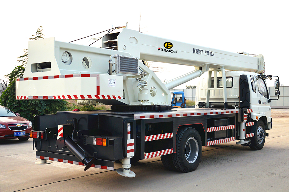 16 Ton Small Crane For Construction Crane, High Quality 16 Ton Small ...
