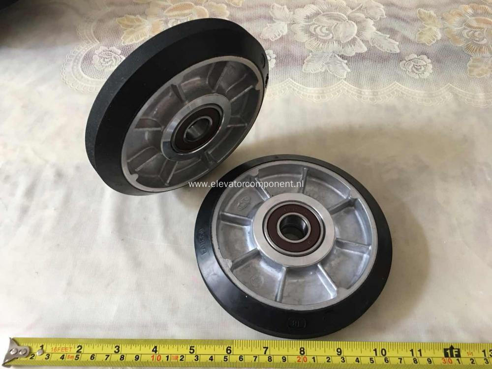Guide Roller for Schindler High Speed Elevators 152*32mm