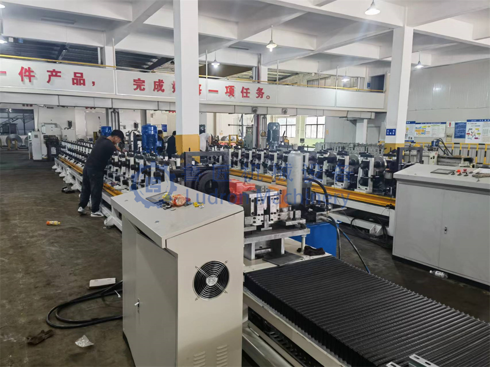 Seismic-compliant Photovoltaic Solar Bracket Structure Panel C Strut ...