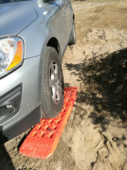 Application of Plastic Sand Tracks