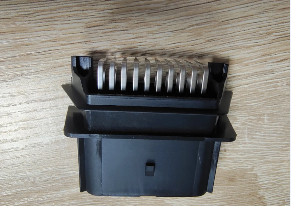 P3.5X6 20P Automotive Right Angle Male Connector China Manufacturers ...