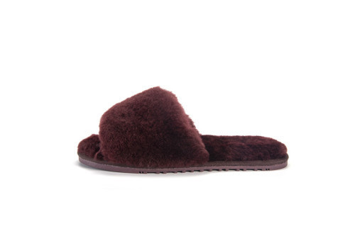 Sheepskin Slides Slippers Single-strap Design, High Quality Sheepskin ...