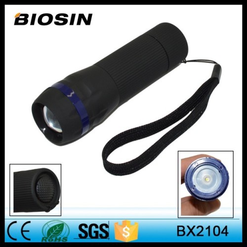 Black Color Zoomable Halogen Flashlight, High Quality Black Color ...