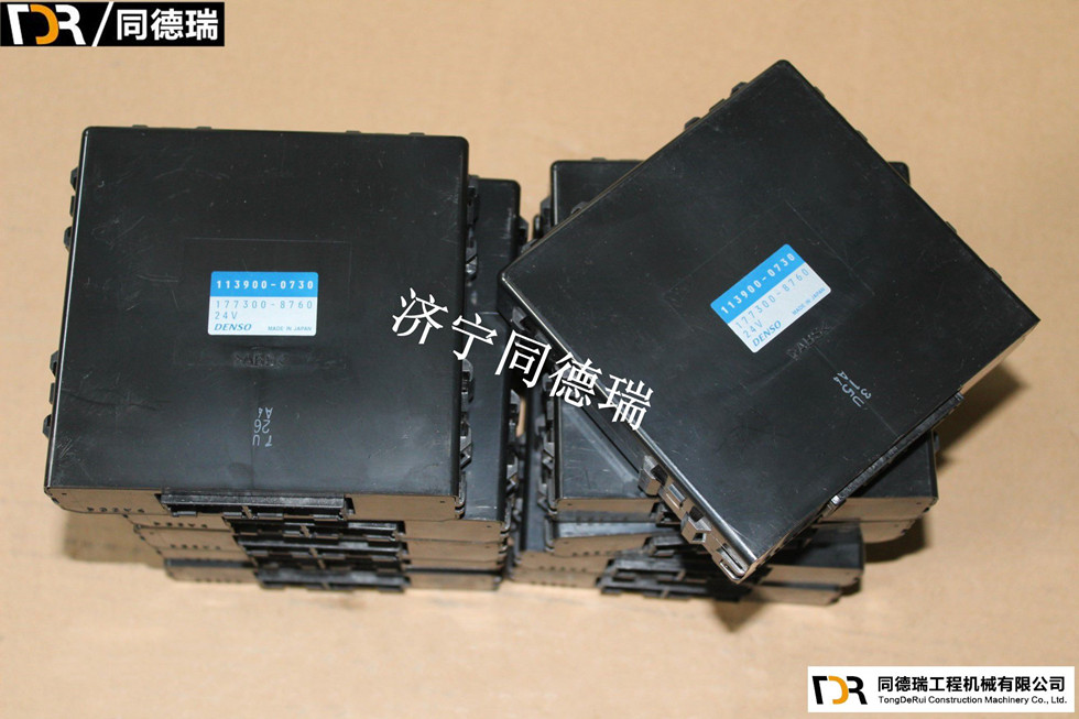 Pc400-8 Pc300-8 ตัวควบคุม A / C 17a-979-3180 ของแท้ คุณภาพสูง Pc400-8 ...