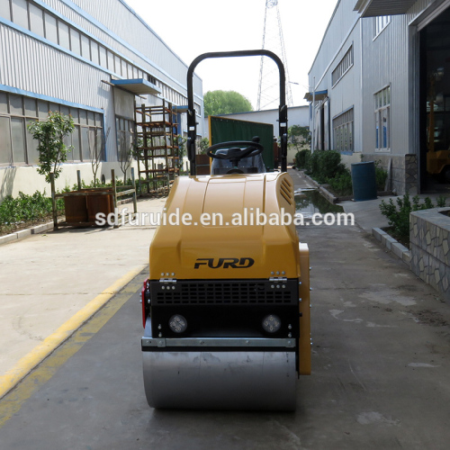 Small 1 Ton Asphalt Road Roller Compactor Fyl-880, High Quality Small 1 ...