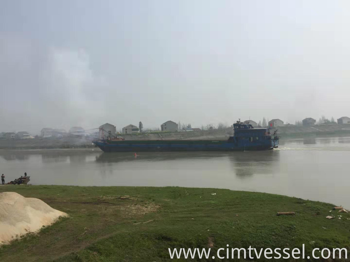 3164T Self unloading sand vessel build in 2014 China Manufacturer