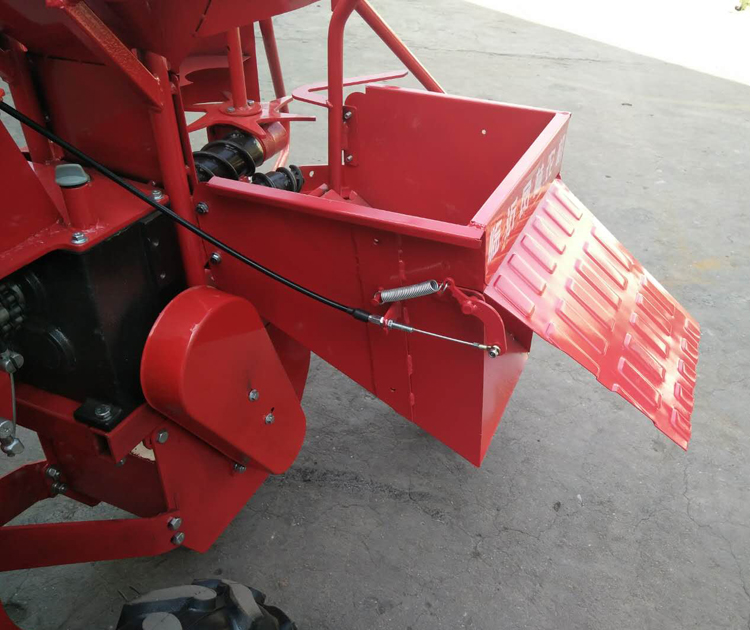 Mini Corn Combine Harvester For Maize Reaping, High Quality Mini Corn ...