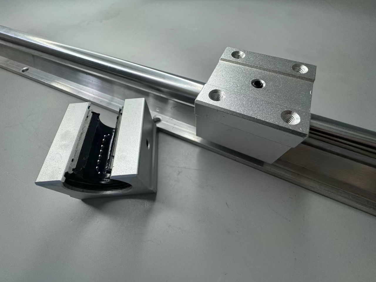 Cylindrical Linear Guide Sbr 25 Aluminum Alloy Round Slide Rail For ...