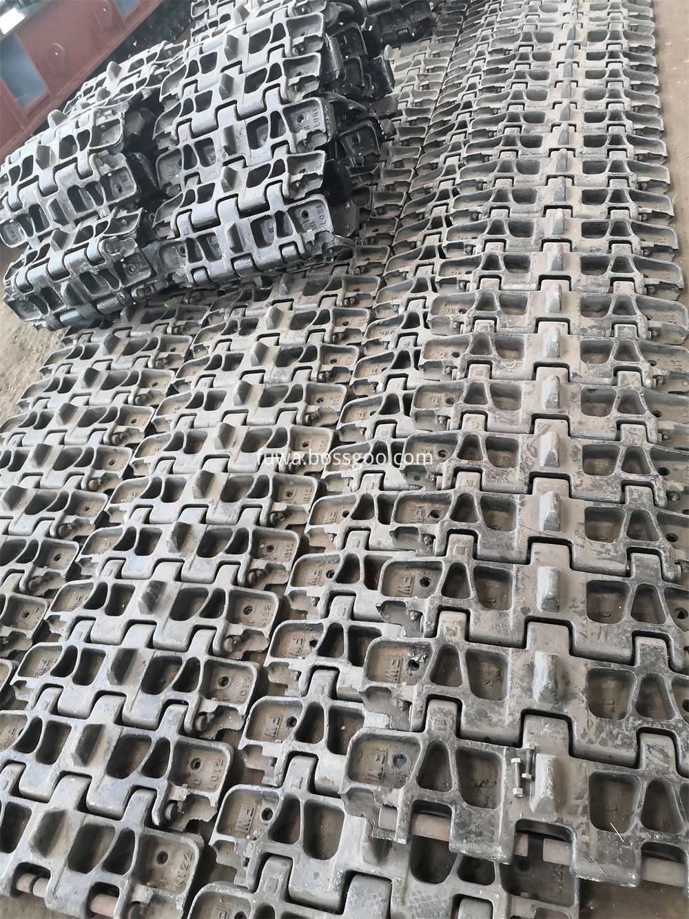 Zoomlion 650 ตัน Crawler Crane Track Pad คุณภาพสูง Zoomlion 650 ตัน ...