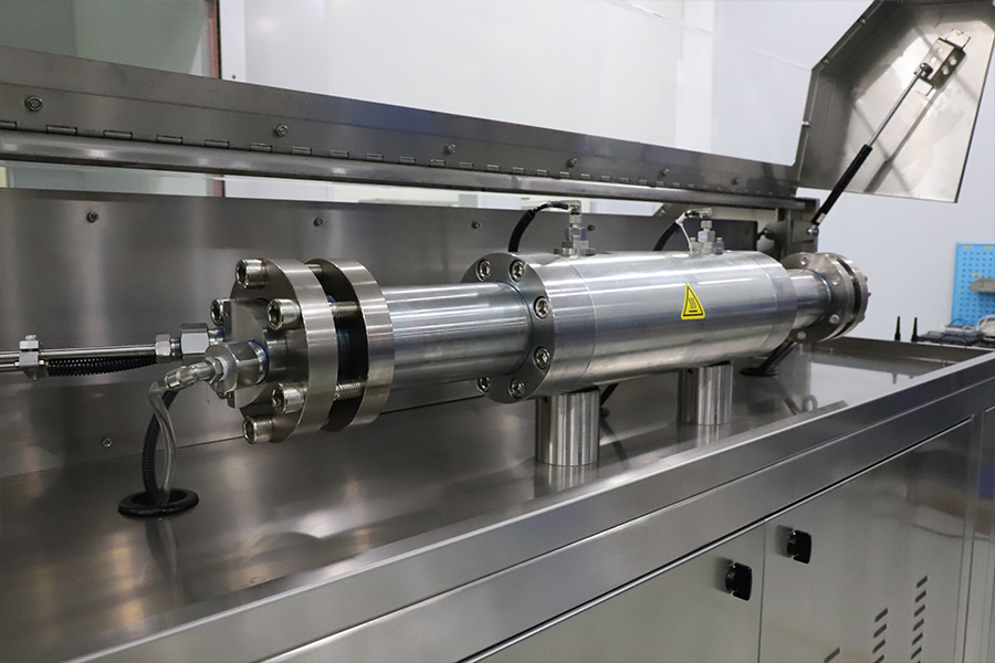 Ultra-high pressure micro-jet homogenizer - Ultra-high pressure ...