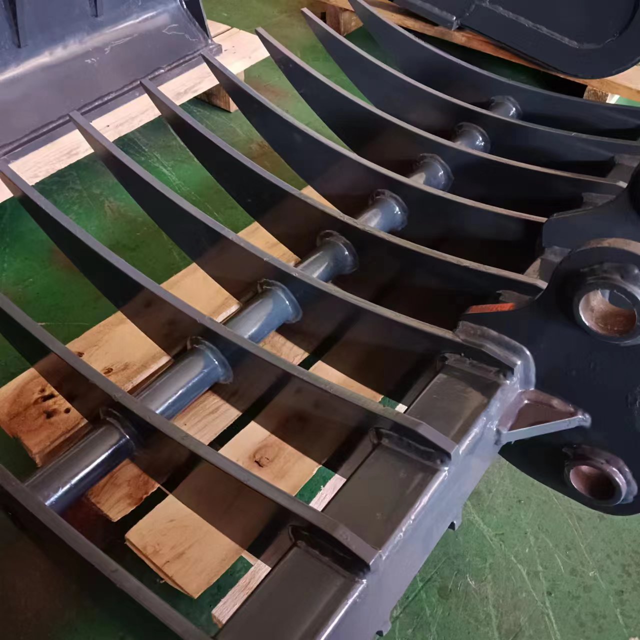 Mini Excavator Root Rake: Weeds Comb And Spare Parts, High Quality Mini ...