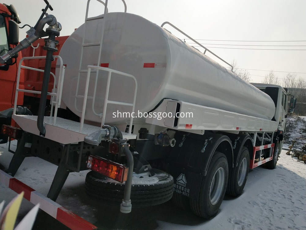 Howo Water Tank Truck 4x2 15000l, High Quality Howo Water Tank Truck ...
