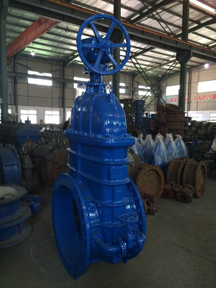 40 Inch Resilient Seated Gate Valve With Gearbox Operation - Din F4 ...