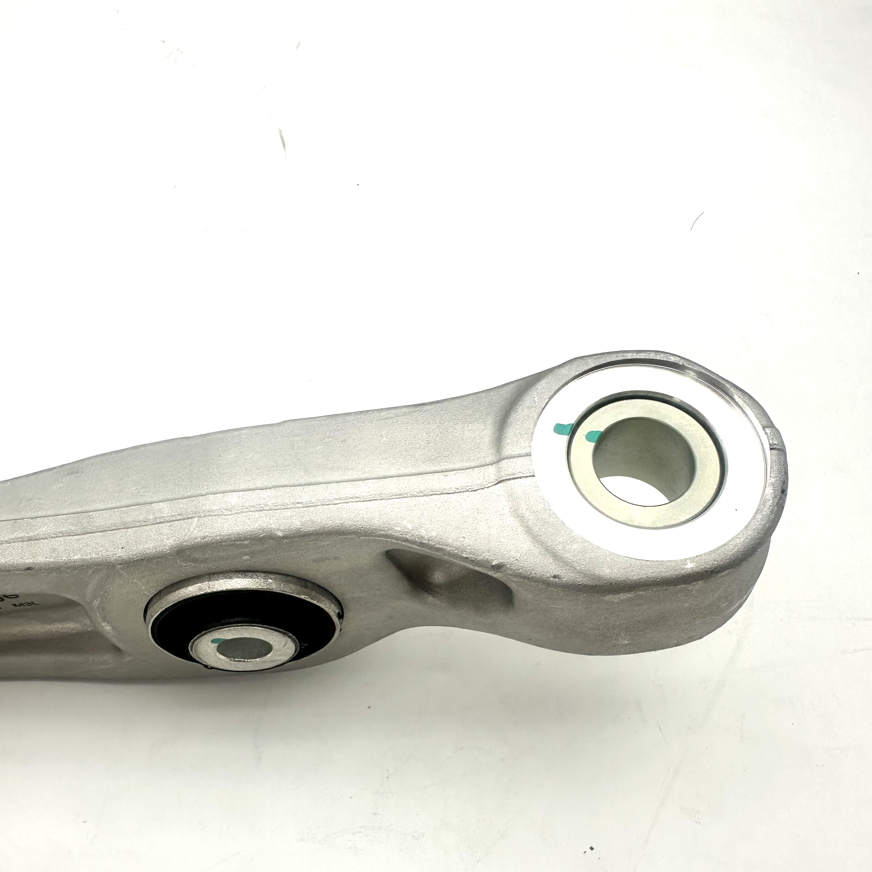 Q5l เพลาหน้าช่วงล่างแขนควบคุมต่ำ - Audi Q5l 80d 407 151 80d 407 152 ...