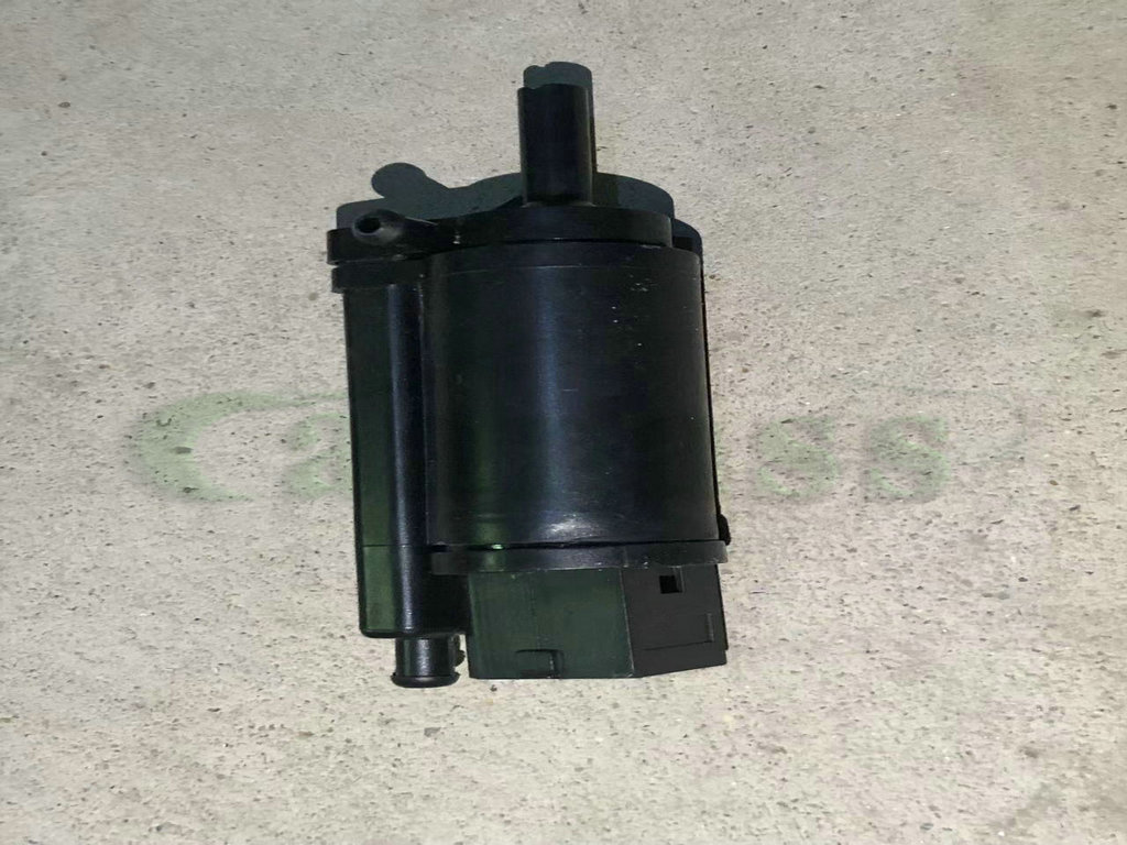 Volvo Truck Washer Pump: 21189159 And 20409793 Parts, High Quality ...