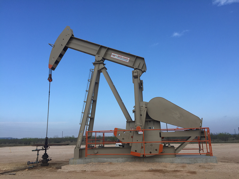 Api 11e Surface Oil Field Beam Sucker Rod Pumping Unit With Gear ...