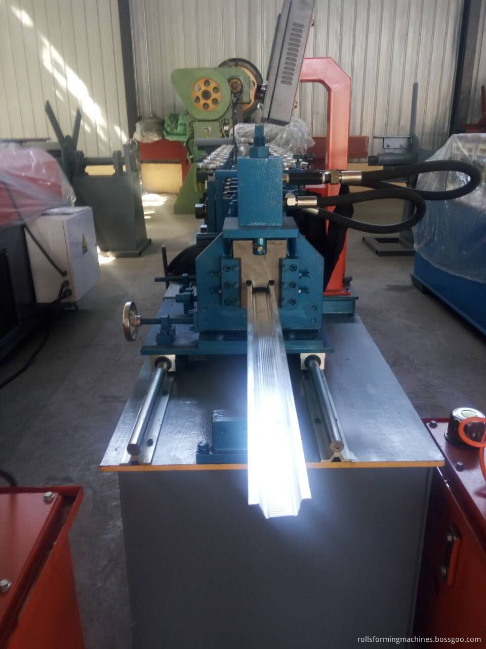 Omega Steel Profiles Stainless Steel Channel Roll Forming Machine, High ...