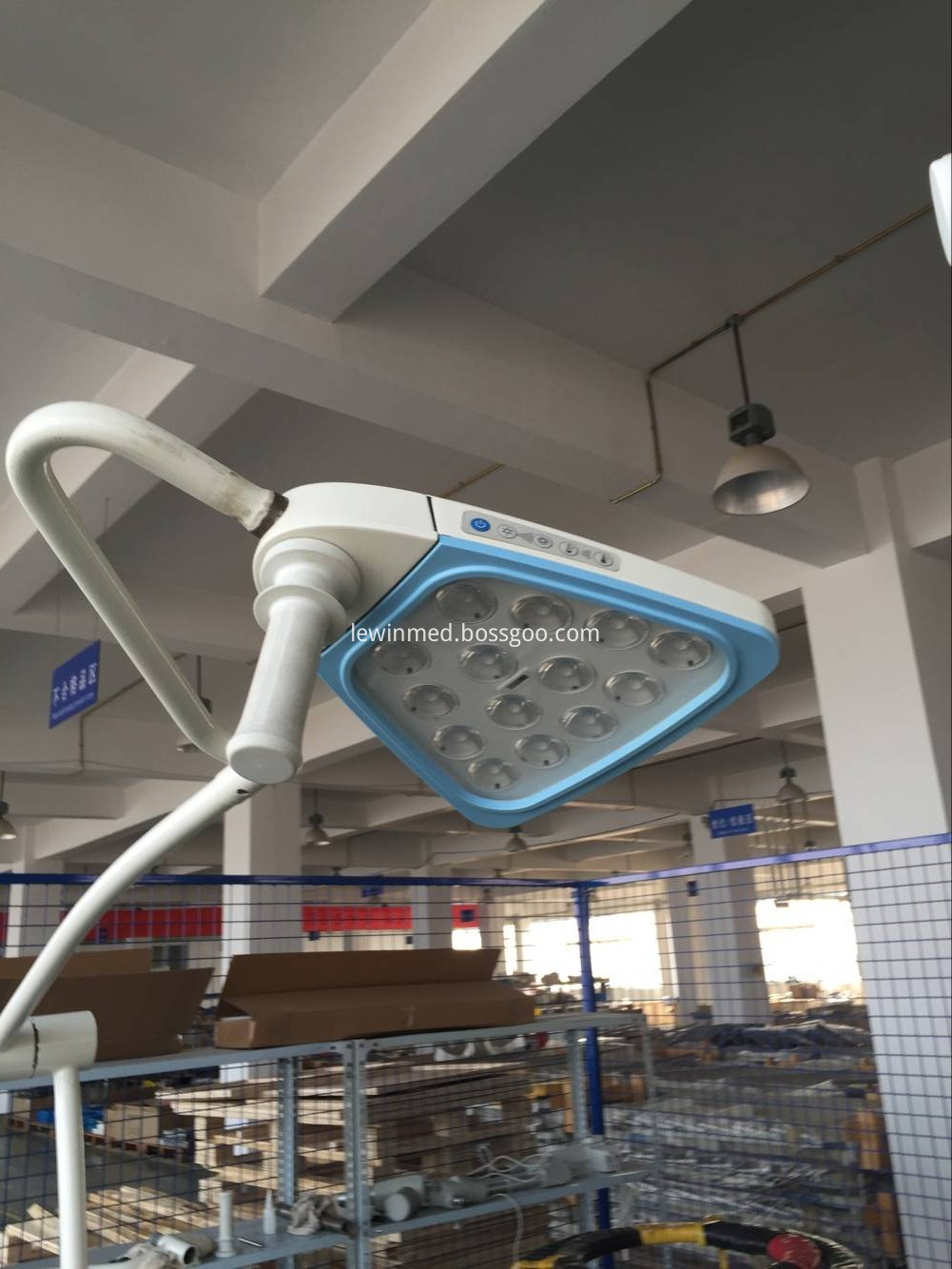 Ceiling Mount Led Shadowless Surgery Light, High Quality Ceiling Mount ...
