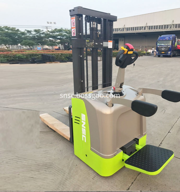 Ride On Electric Stacker 1.2ton Db12, High Quality Ride On Electric ...
