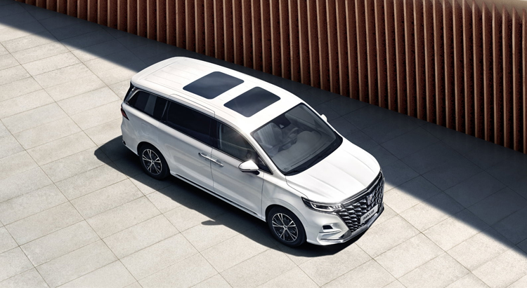 Roewe Imax8: 570km Range Luxury Mpv With Five-door Seven-seat ...