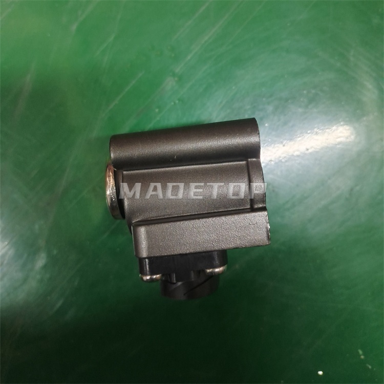 Air Brake Valve Solenoid Valve A4052640389 4052640389 A9452601957 ...