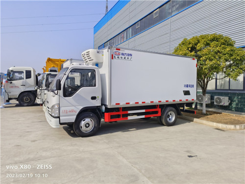 2ton Isuzu Medical Waste Freezer Van Truck, Bossgoo.com의 고품질 2ton Isuzu ...
