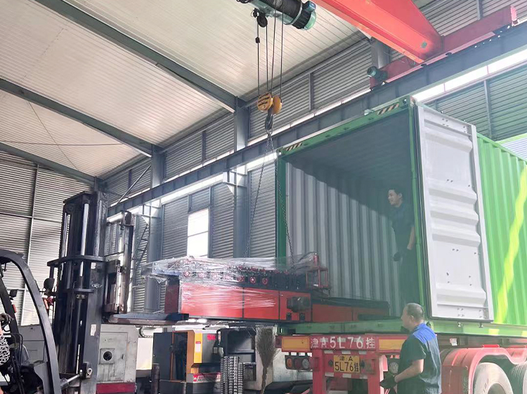 เครื่องจัดหาโรงงาน Slotted Strut C Channel Roll Foring Machine คุณภาพ ...