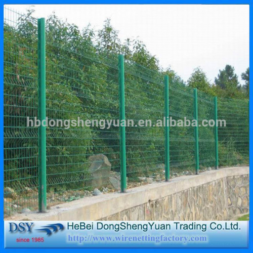 Triangular Bends Welded Wire Mesh Fence V Bendspvc And Galvanized Triangular Bending Peach Post