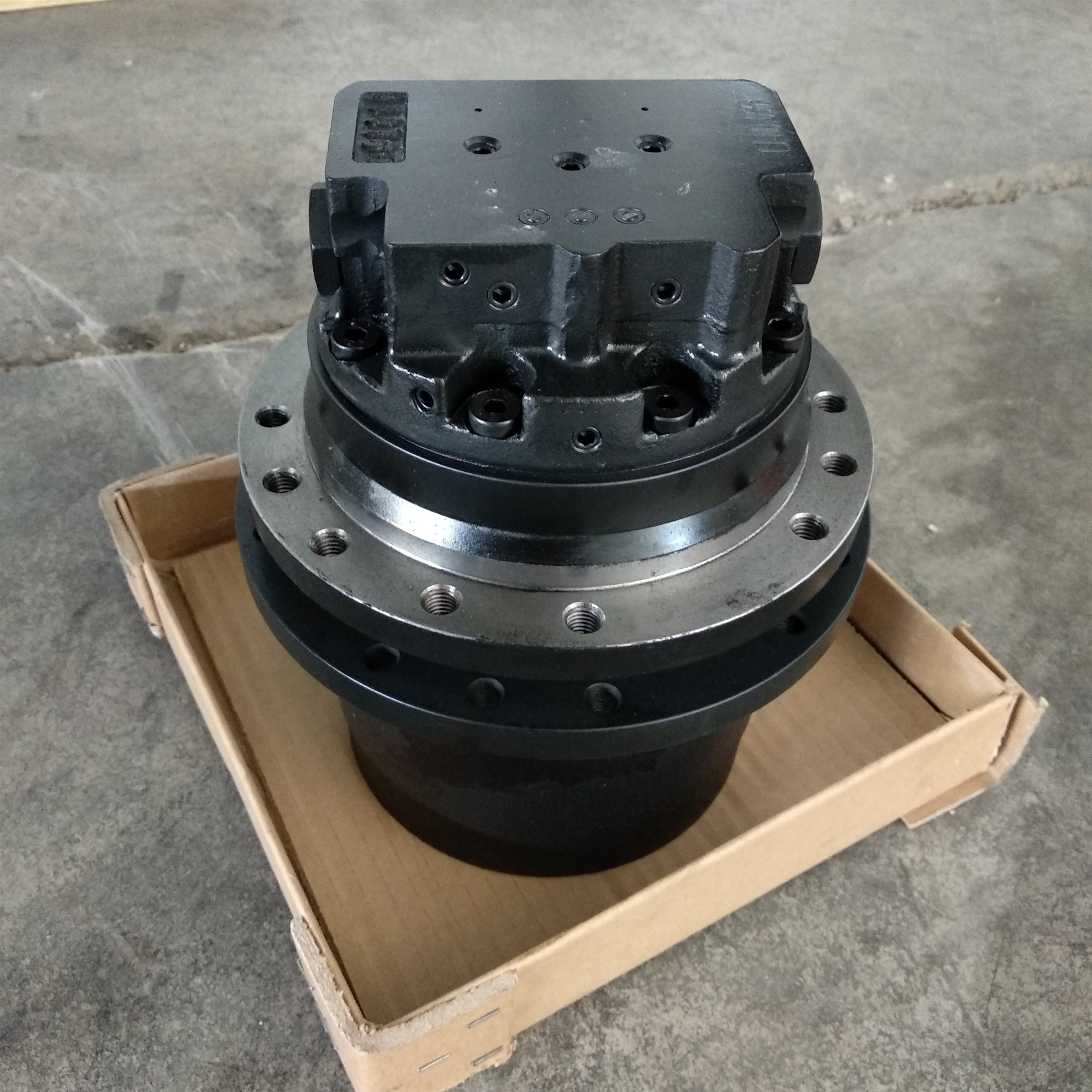 Excavator Sk25sr Final Drive Travel Motor Pv15v00018f, High Quality ...
