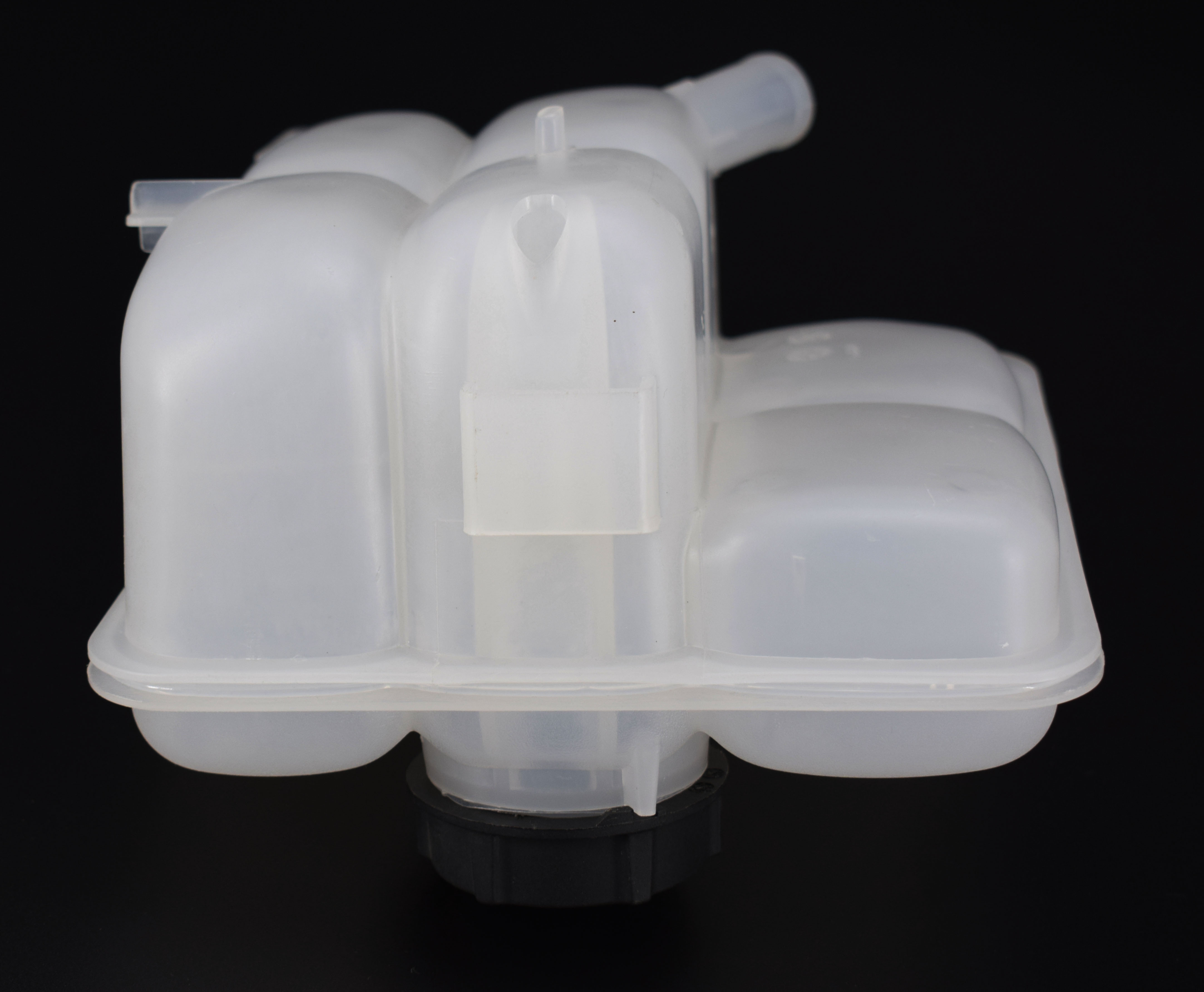 Coolant Recovery Tank LF8B15350A for Mazda China Manufacturers ...