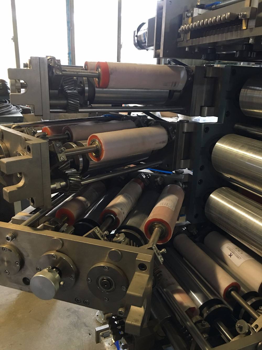 4 Color Laminated Offset Tube Logo Printing Machine, High Quality 4 ...