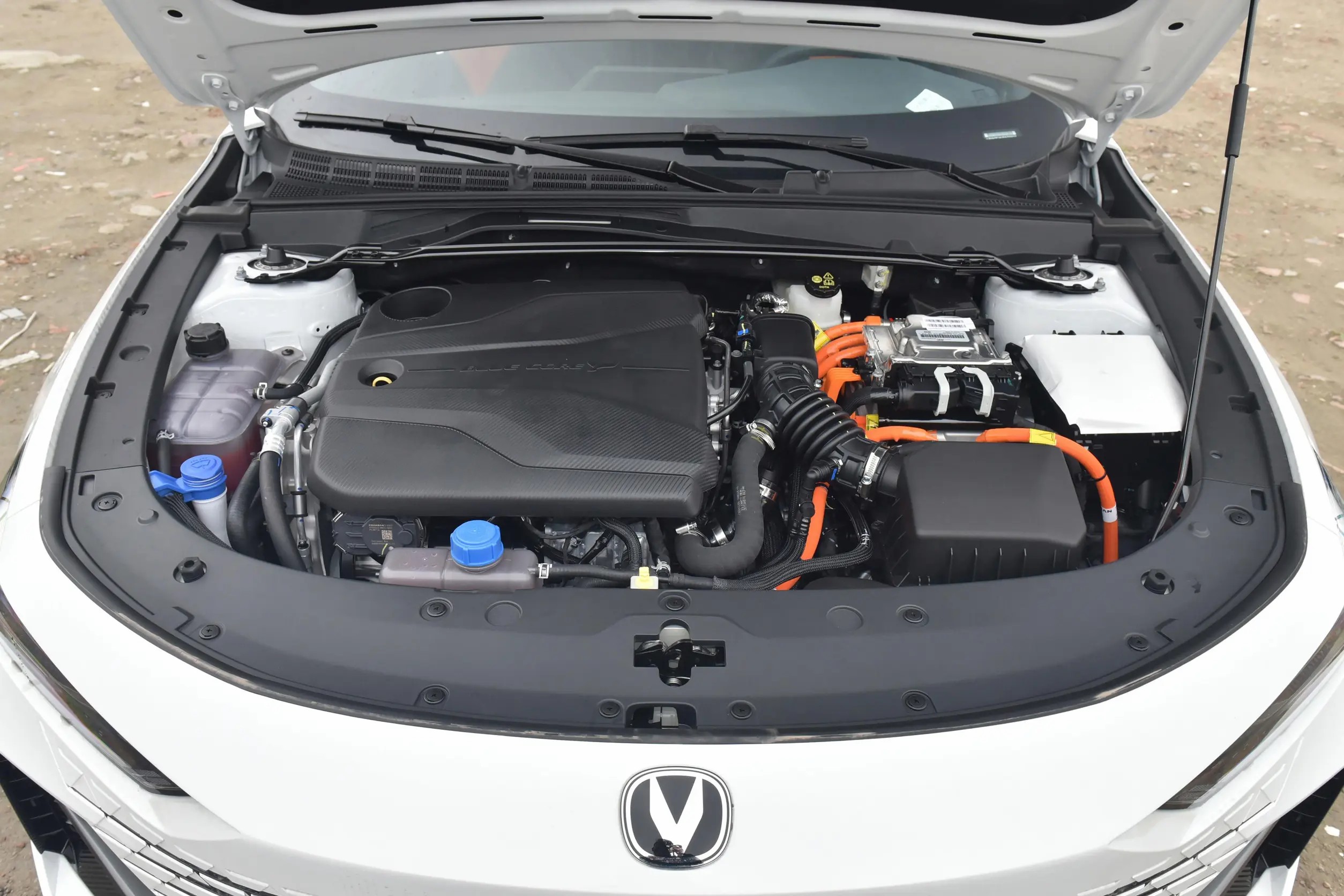 Wholesale Chinese Changan Univ Idd Electric Car - Long Range Ev Car ...