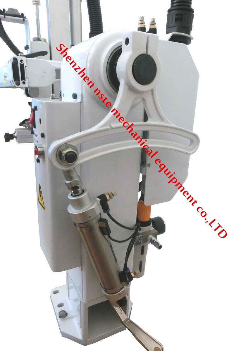 Pneumatic Manipulator Machine: Swing Arm Robot - Single & Double, High ...