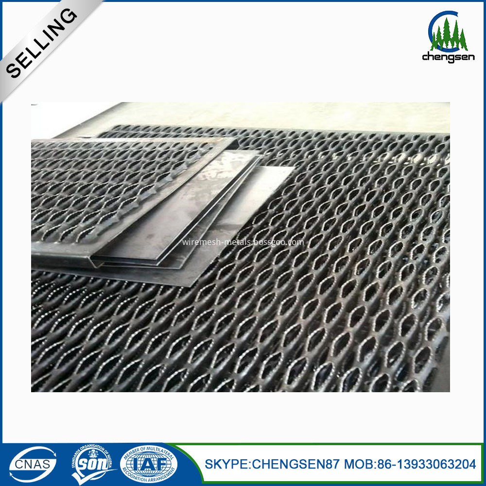 Anti Skid Perforated Stair Safety Tread Sheet, High Quality Anti Skid ...