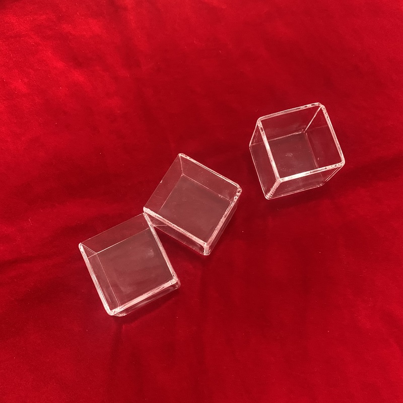 Transparent Quartz Square Cylinder Cleaning Tank Quartz Container ...