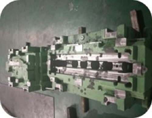 Tandem Die For Large Complex Metal Part, High Quality Tandem Die For ...