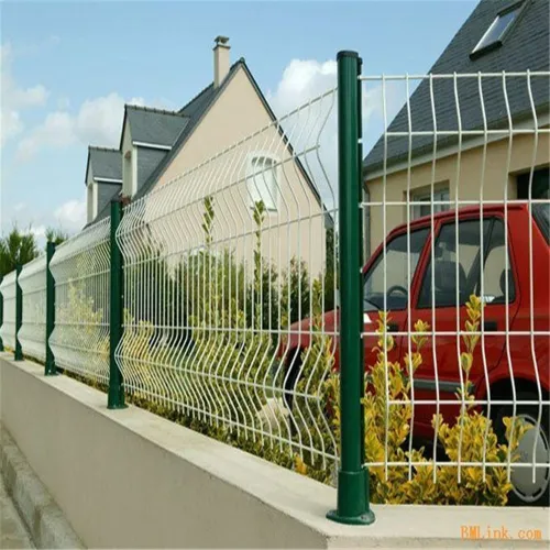 Metal Fence Bending Triangular Wire Mesh Fence, High Quality Metal ...