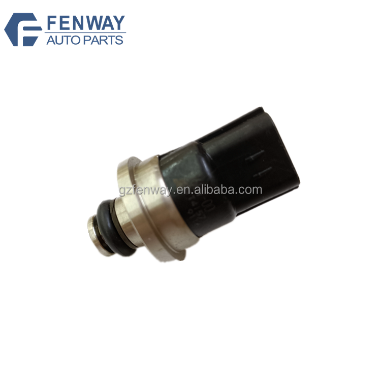 Fuel Rail Pressure Sensor For Mitsubishi Galant, Lancer, Pajero ...