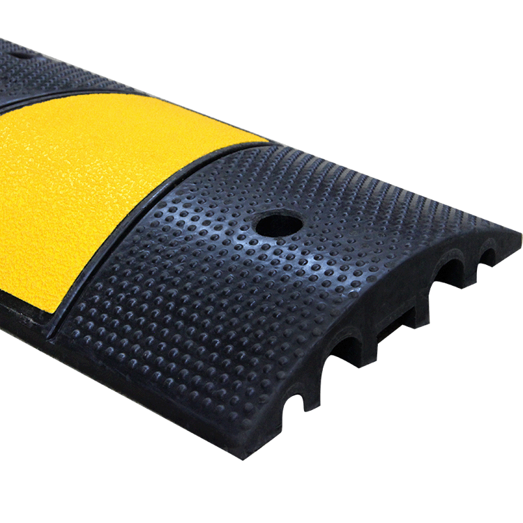 1830mm Heavy Duty Rubber Speed Bump For Enhanced Road Safety, High ...