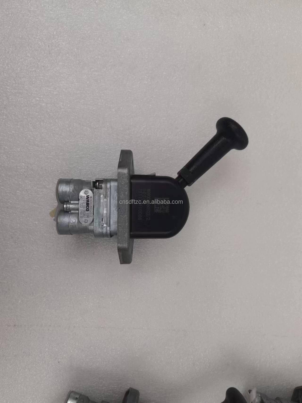 Sinotruk Howo Truck Brake System Hand Brake Valve Wg9000360522, High ...