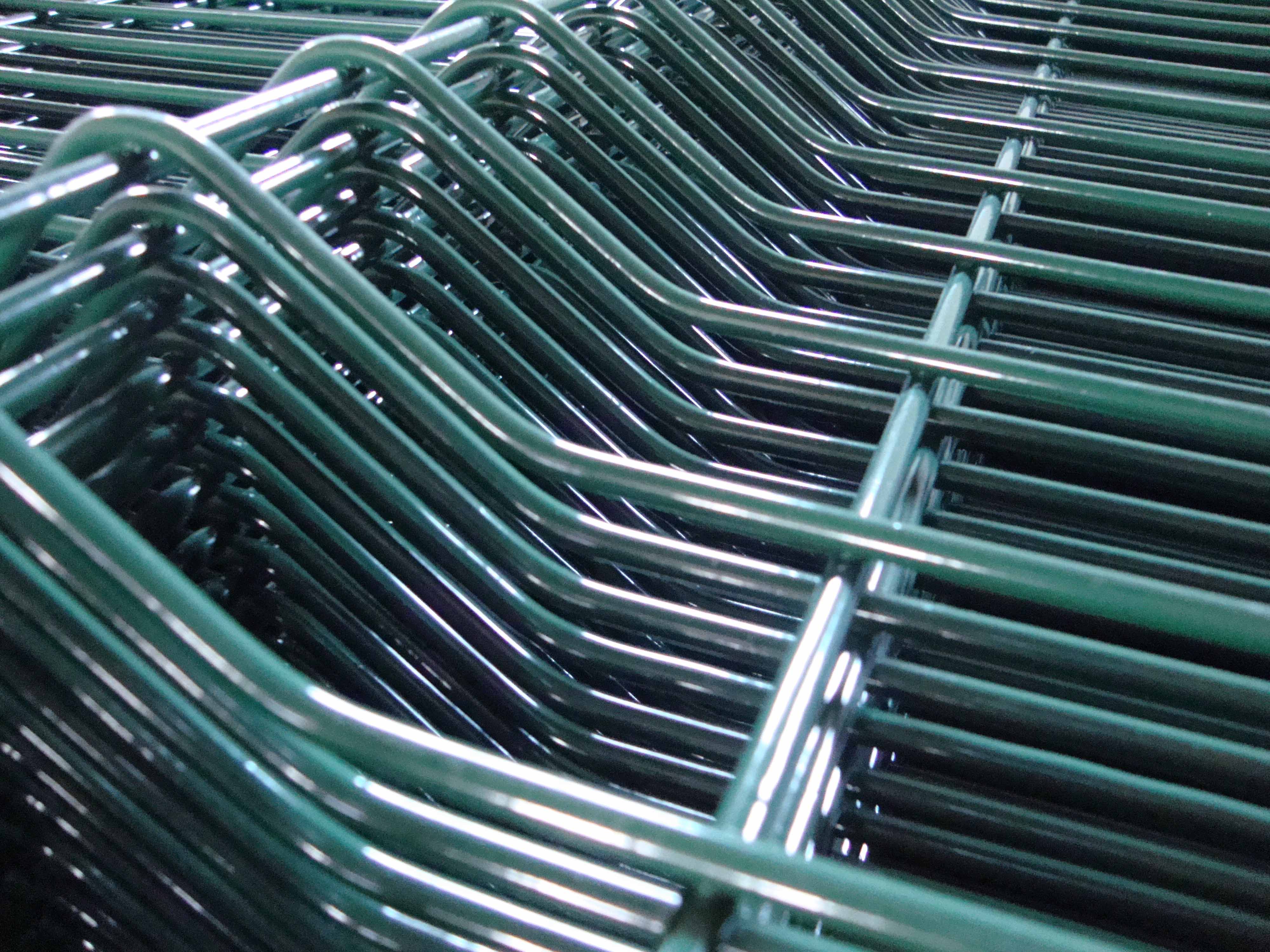 Curvy Welded Wire Mesh 3d Triangle Mesh Fence, High Quality Curvy ...