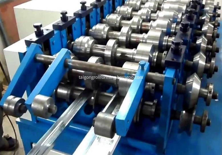 U Gaya Profil Baja Purlin Roll Forming Machine, kualitas tinggi U Gaya ...